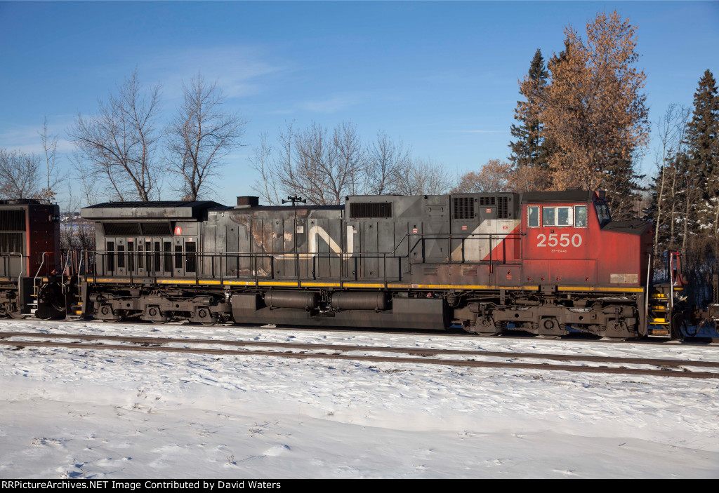 CN 2550